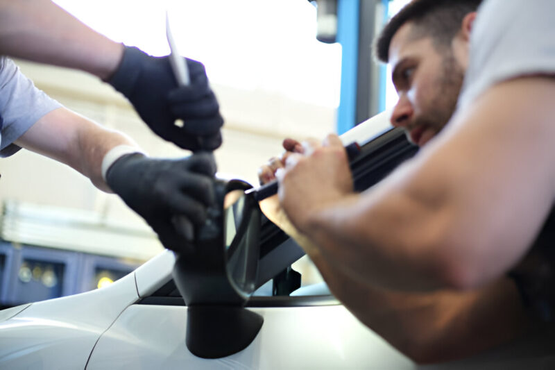 Auto Mirror Repair in Twin Cities | Lucken Auto Glass